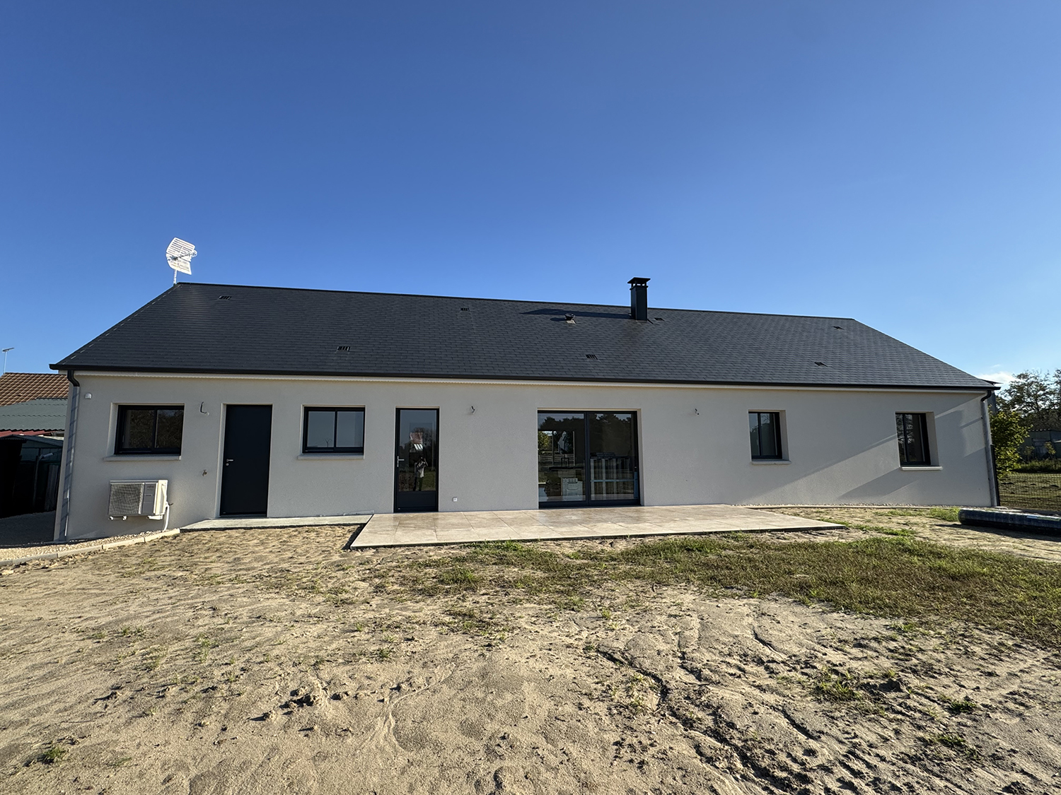 Nouvelle maison neuve livrée à Contres - Maisons Pascal Constructeur